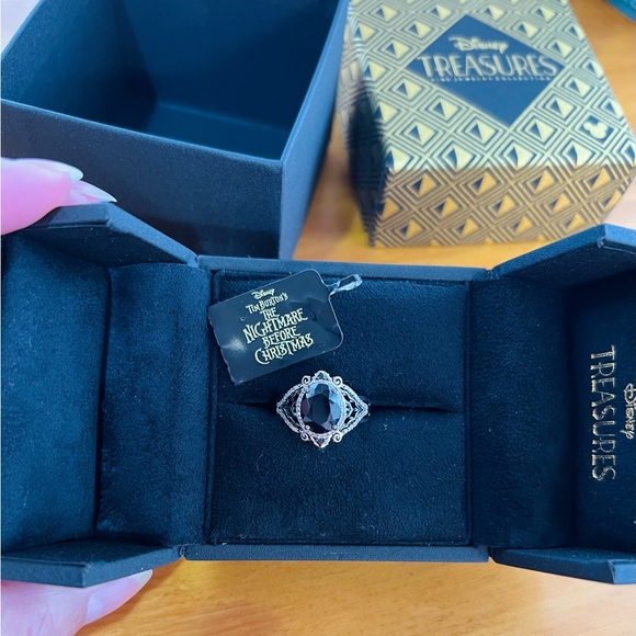 Kay Jewelers | Jewelry | Tim Burton Nightmare Before Christmas Onyx Ring | Poshmark